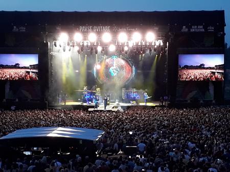 Ami(e)Z, les ami(e)s easy