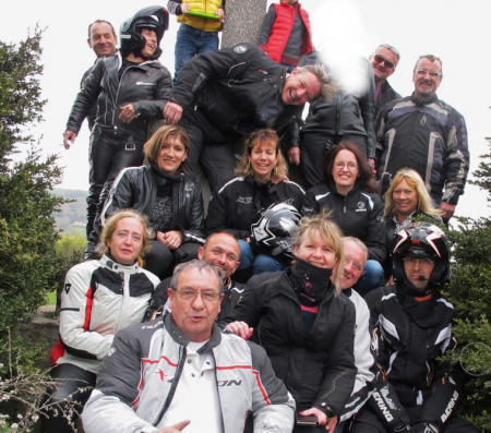 Ami(e)Z, les ami(e)s easy